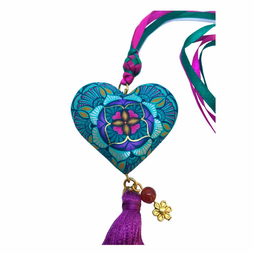 Collar Corazón Alebrije modelo Abundancia Taller Jacobo y María Ángele ...